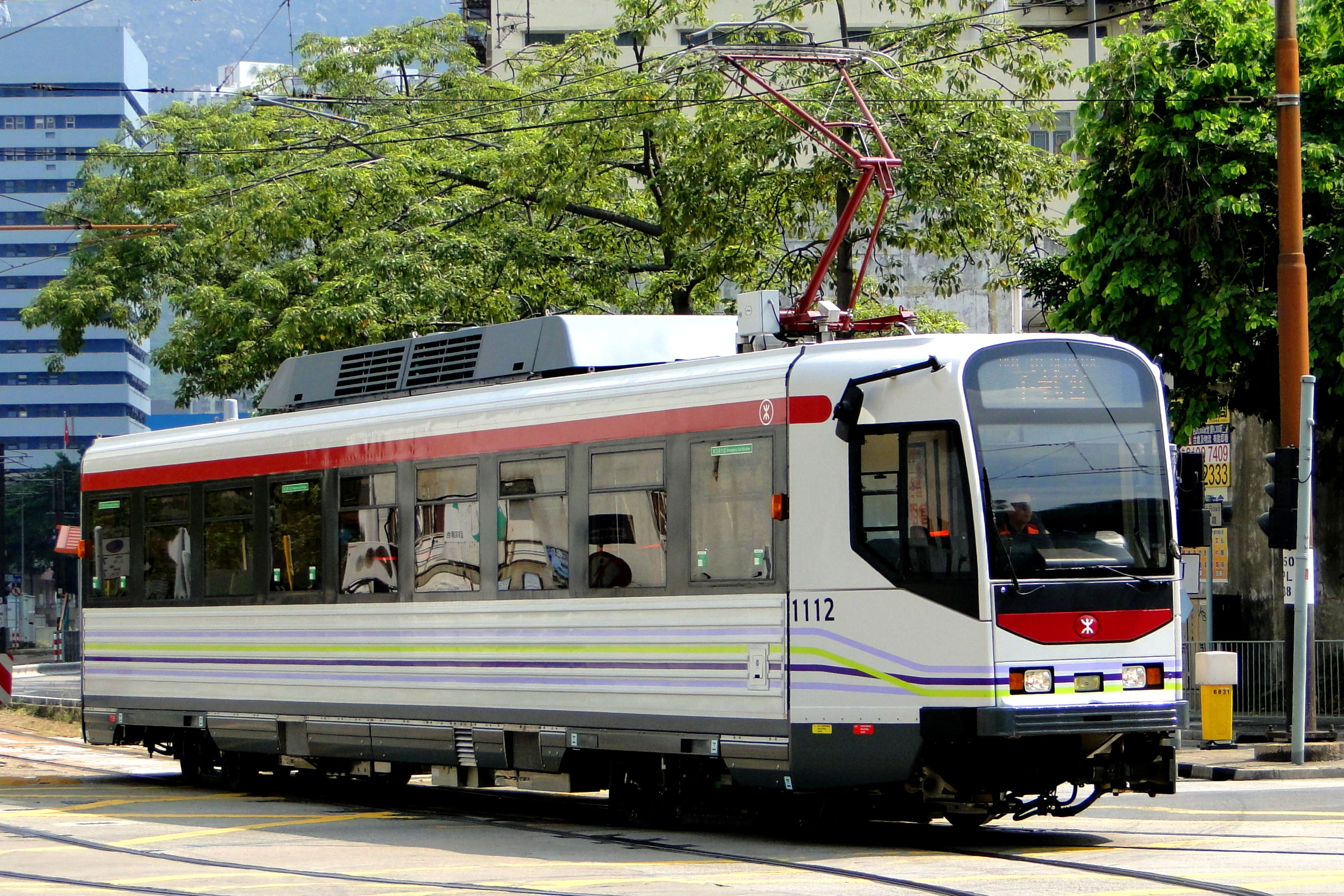 [有圖]搭輕鐵見到條女甘樣有點扯!!!!!!!!! - 攝影台 - 香港高登討論區