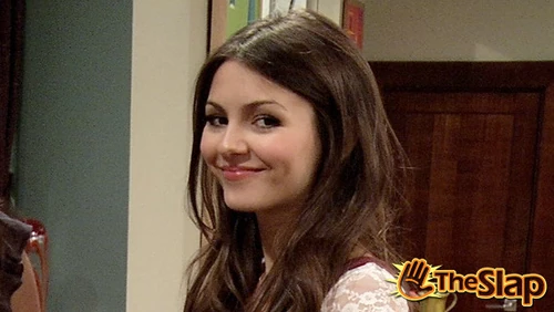 Image - The slap.com.jpg - Victorious Wiki