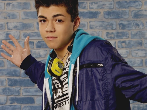 Deuce Martinez/Gallery - Shake It Up Wiki