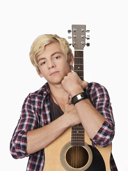 Image - Austin Moon 18.jpg - A High School Rockstar Wiki