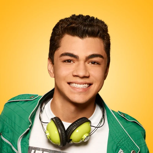 Deuce Martinez - Shake It Up Wiki